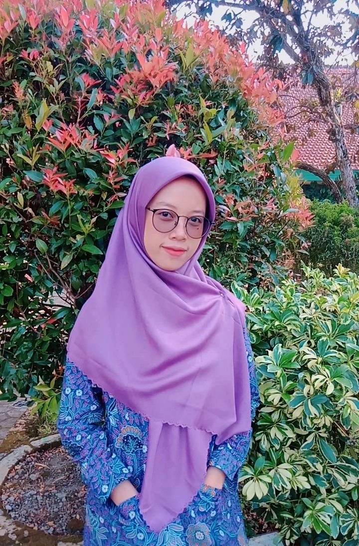 Eva Yuanida Rahmawati | PORTAL WEB SMA N JUMAPOLO